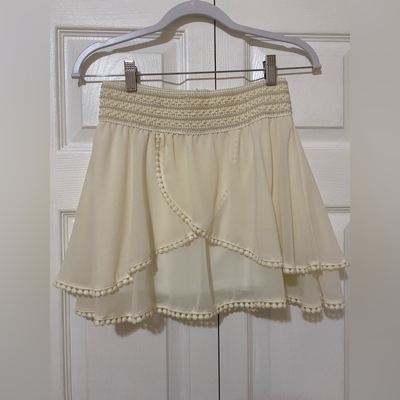 American Rag | Skirts | American Rag Off White Mini Skirt | Poshmark